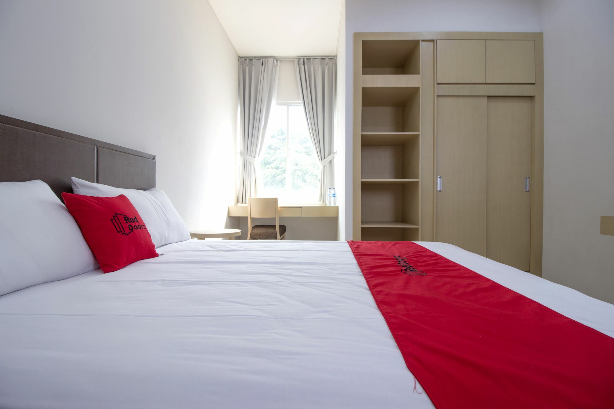 MK HOUSE SCBD PENSIÓN YAKARTA